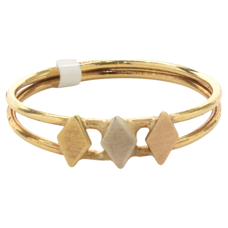 18 Karat Tri Tone Marquise Band at 1stDibs