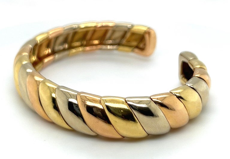18 Karat Tricolor Gold Cuff Bangle by Cartier, 1996 For Sale at 1stDibs
