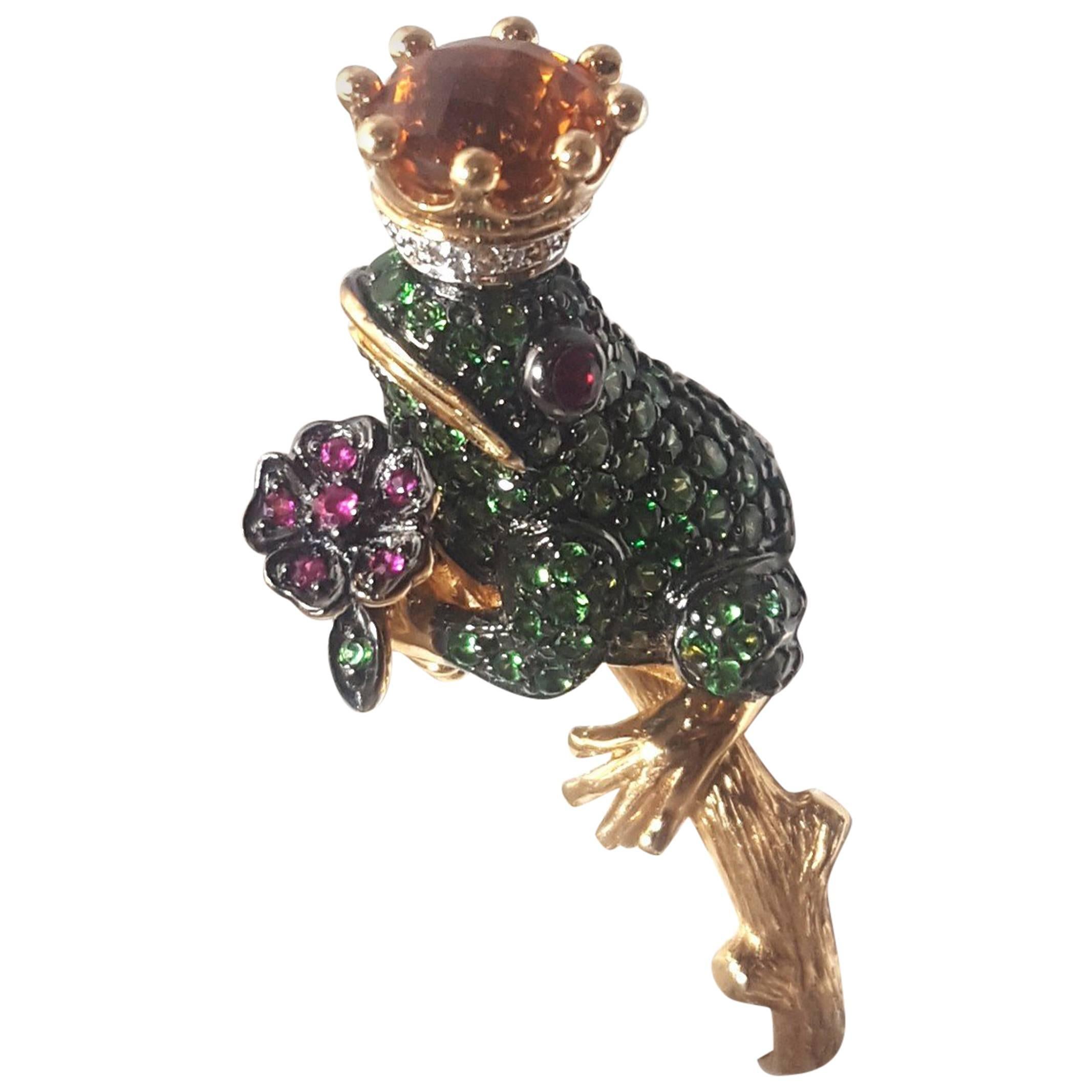 18 Karat Tsavorite, Diamond and Ruby Frog Ring at 1stDibs