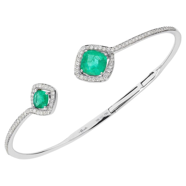 18 Karat Wave White Gold Bracelet Bangle With Vs Gh Diamonds For Sale
