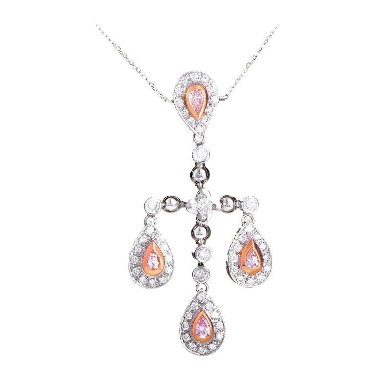 18 Karat White and Rose Gold Diamond Pendant Necklace For Sale at 1stDibs