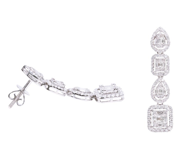 18 Karat White Gold 2.19 Carat Diamond Multi-Shape Diamond Drop ...