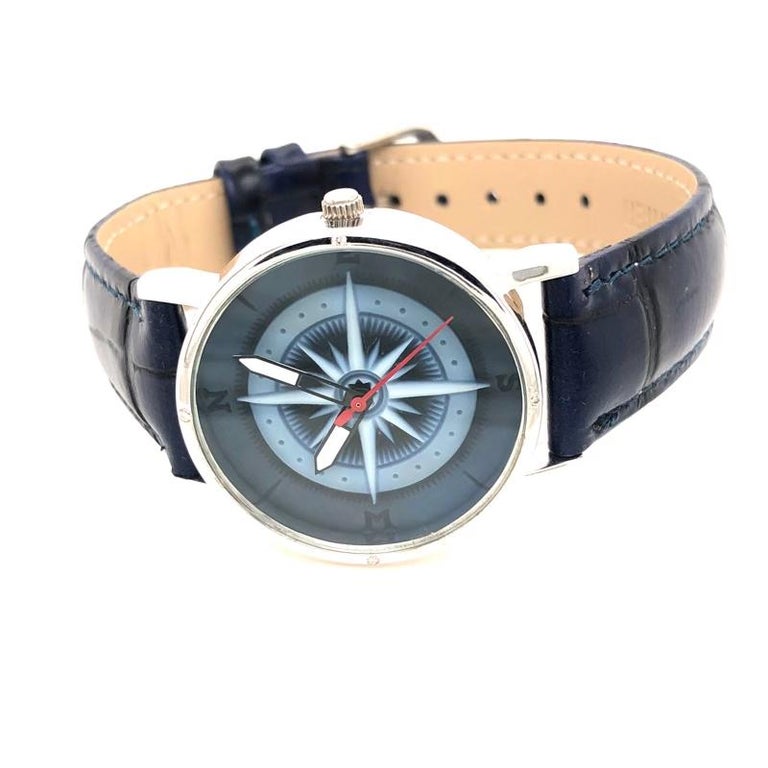 18 Karat White Gold Agate Cameo Carving Compass Dial Wrist Watch For ...