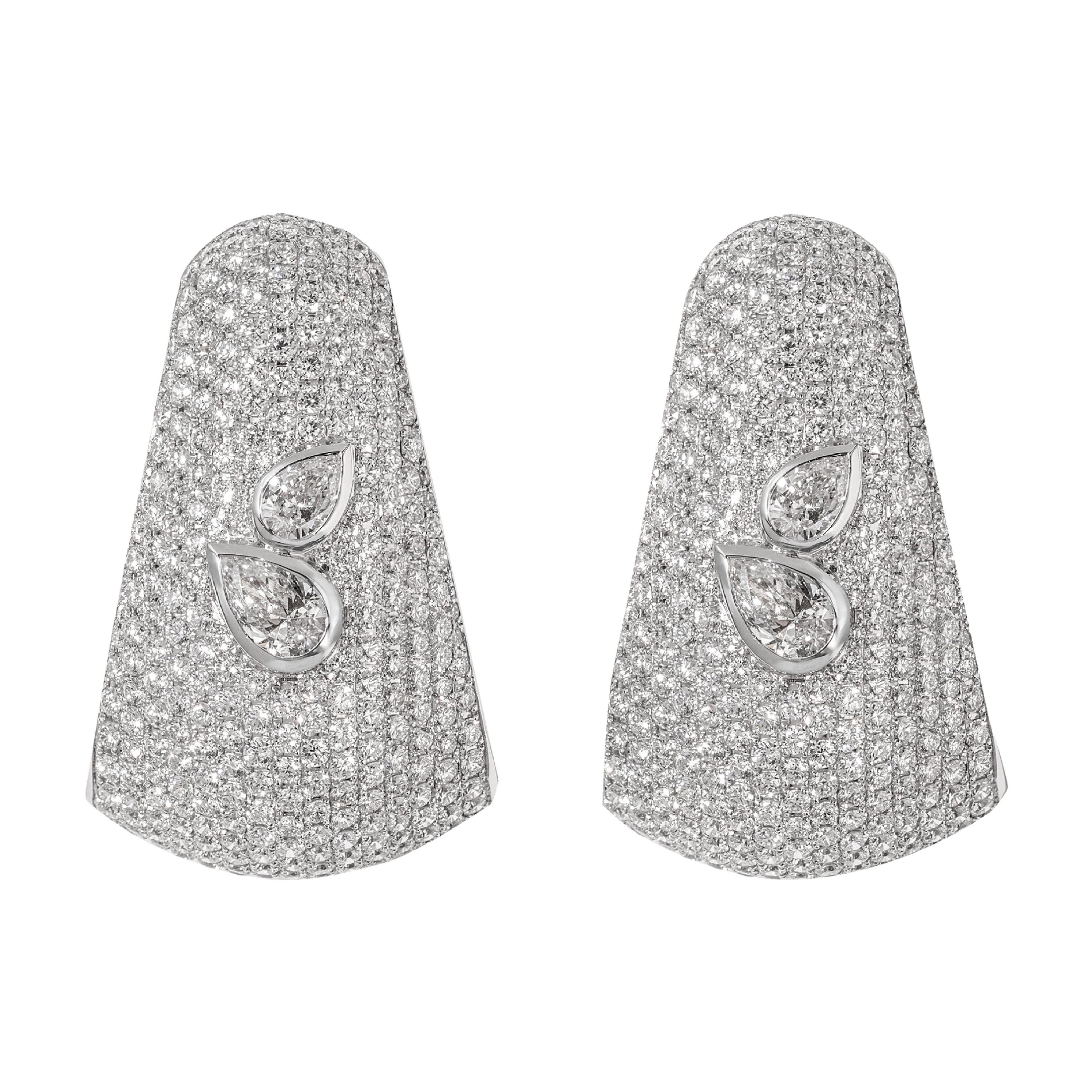AS29 18 Karat Black Gold Bombee Pear Shaped Diamond Earrings For Sale ...