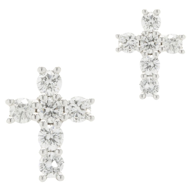 18 Karat White Gold Diamond Cross Stud Earrings For Sale at 1stDibs