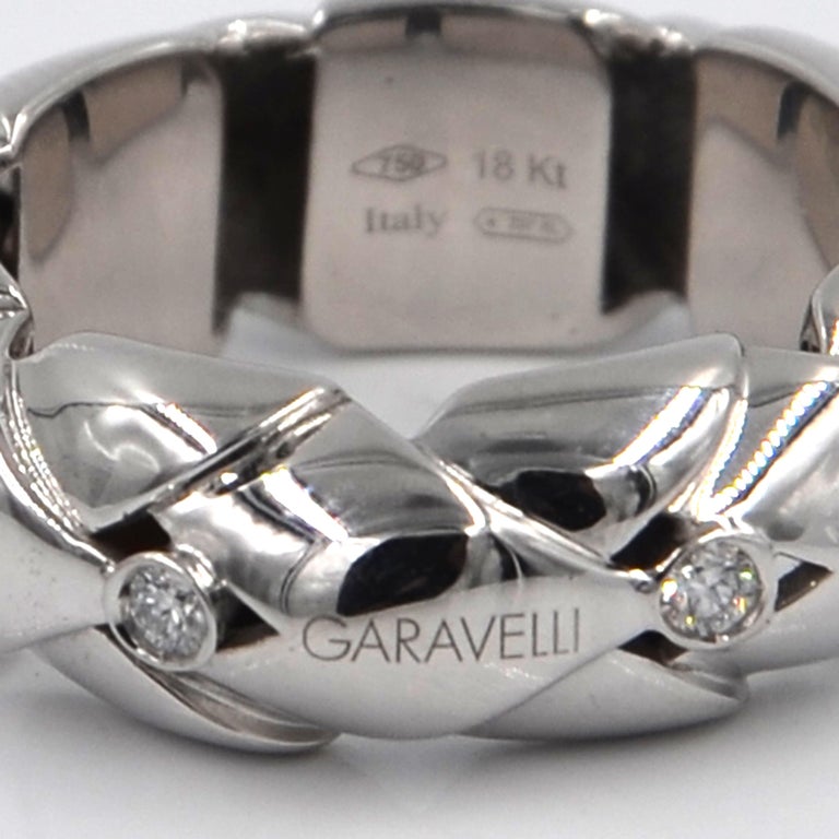18 Karat White Gold Diamond Garavelli Ring For Sale at 1stDibs