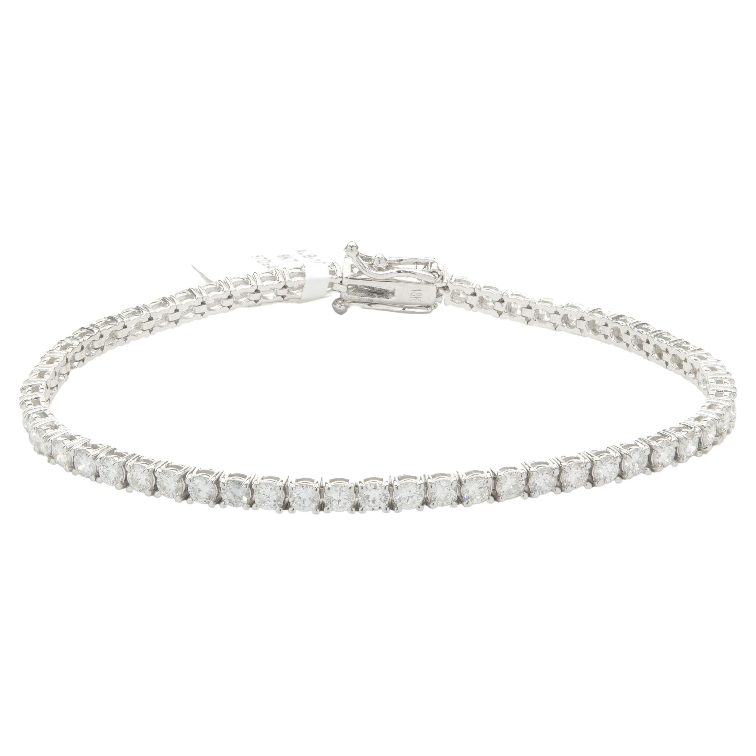 18 Karat White Gold Diamonds Tennis Bracelet At 1stdibs Diamond