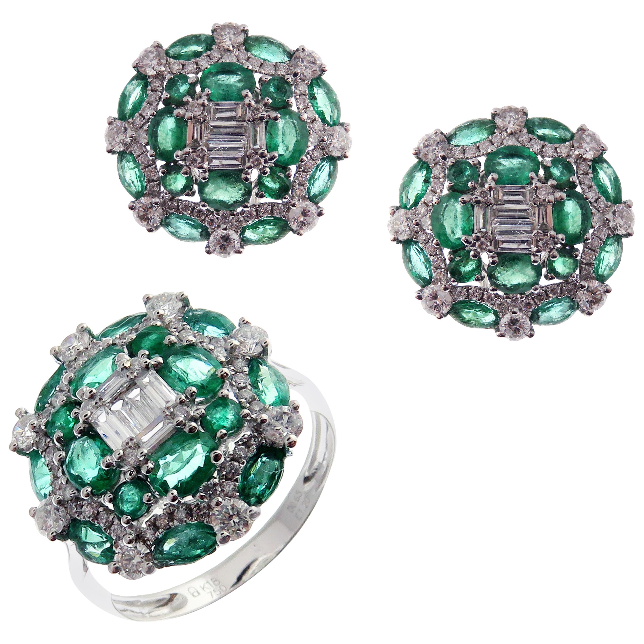 18 Karat White Gold Diamond Small Emerald Circle Earring Ring Set For ...