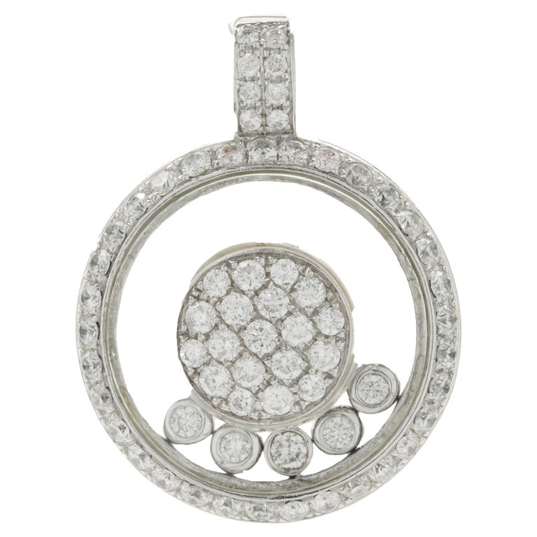 18 Karat White Gold Floating Diamond Pendant For Sale at 1stDibs
