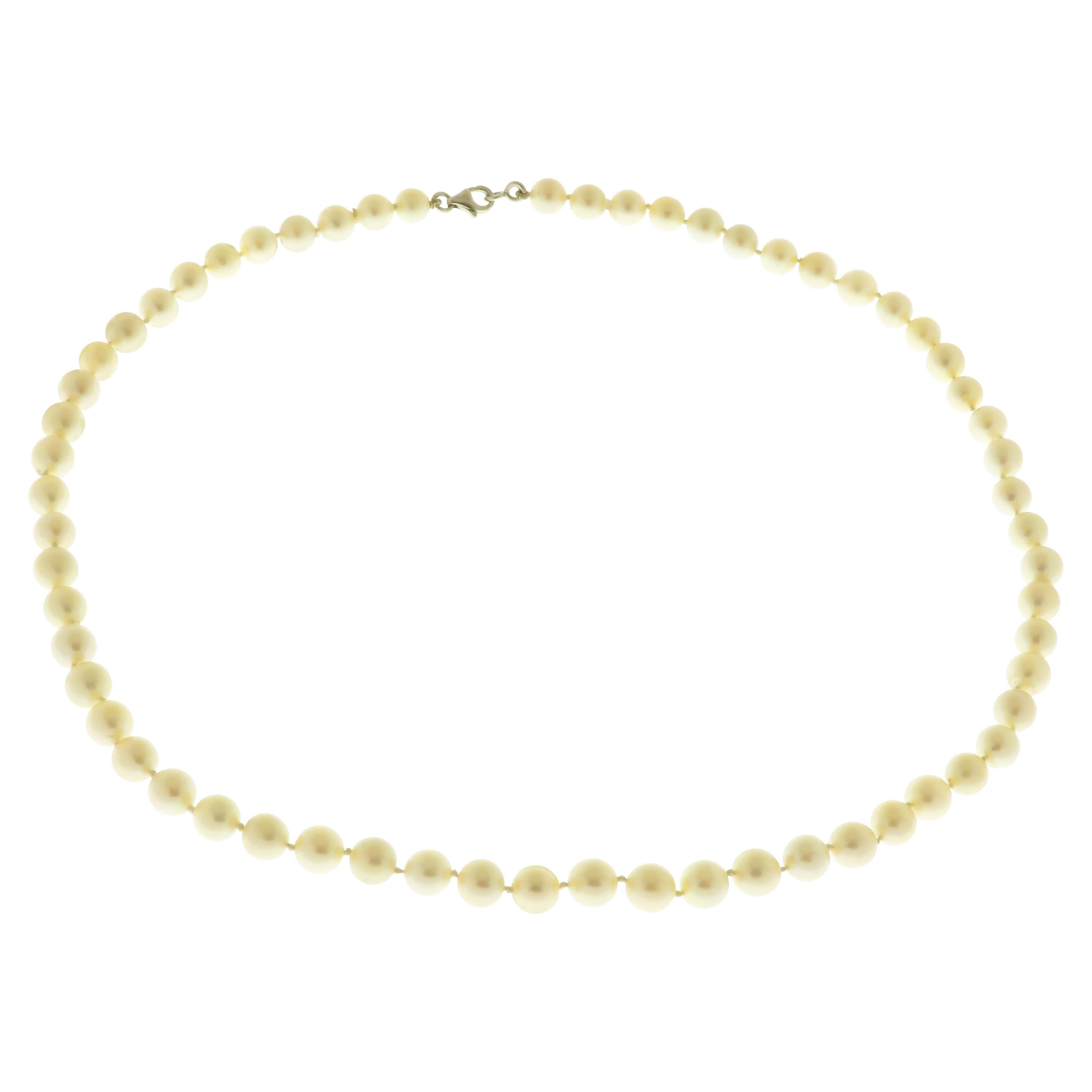 18 Karat White Gold Pearls Blue Sapphires Necklace Handcrafted In Italy