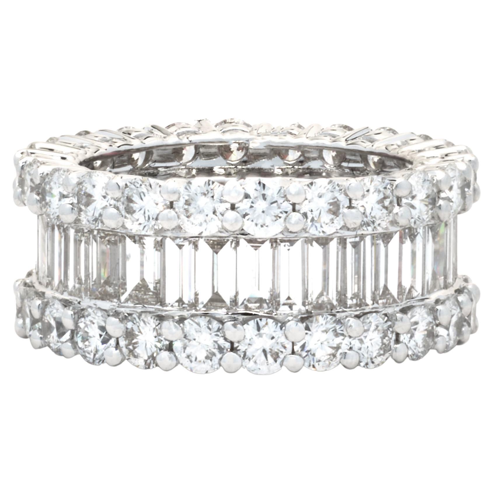 18 Karat White Gold Diamond Bead Set Band For Sale at 1stDibs