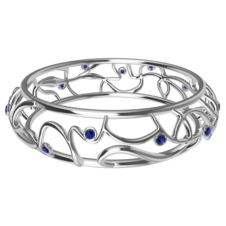 18 Karat White Gold Ocean Sapphires Bangle For Sale at 1stDibs