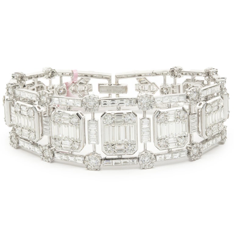 18 Karat White Gold Ornate Mosaic Set Diamond Link Bracelet For Sale at ...