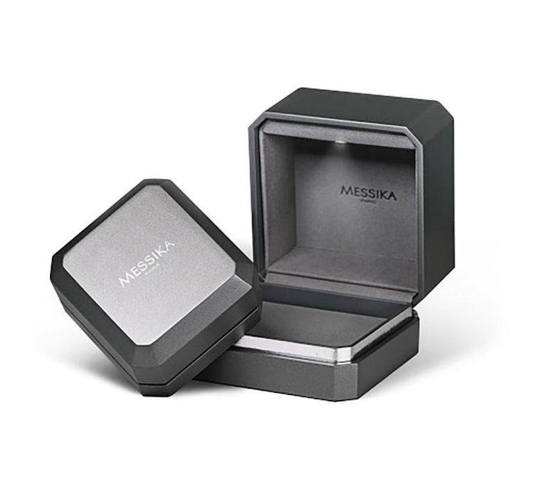 18 Karat White Gold Pave Ring with Moving Diamonds by Messika, Paris ...