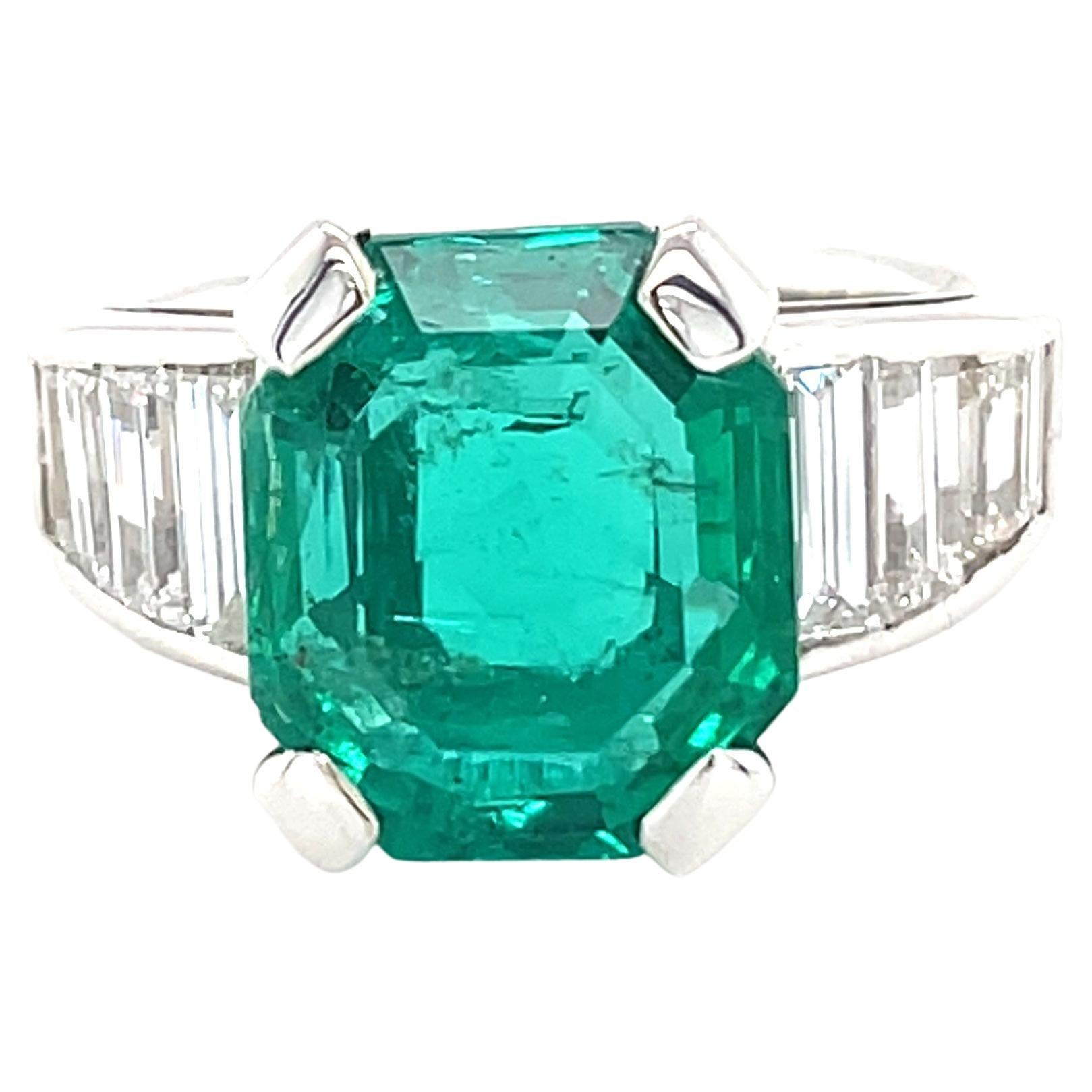 Rectangular Cut Emerald Diamond Gold Platinum Geometric Ring at 1stDibs