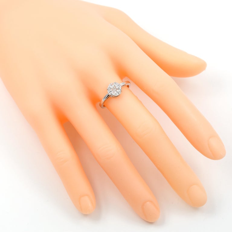 18 Karat White Gold Round Pie-Cut "Illusion" Diamond Solitaire Ring For ...