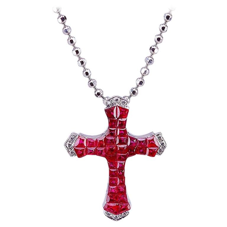 18 Karat White Gold Ruby and Diamond Cross Pendant For Sale at 1stDibs