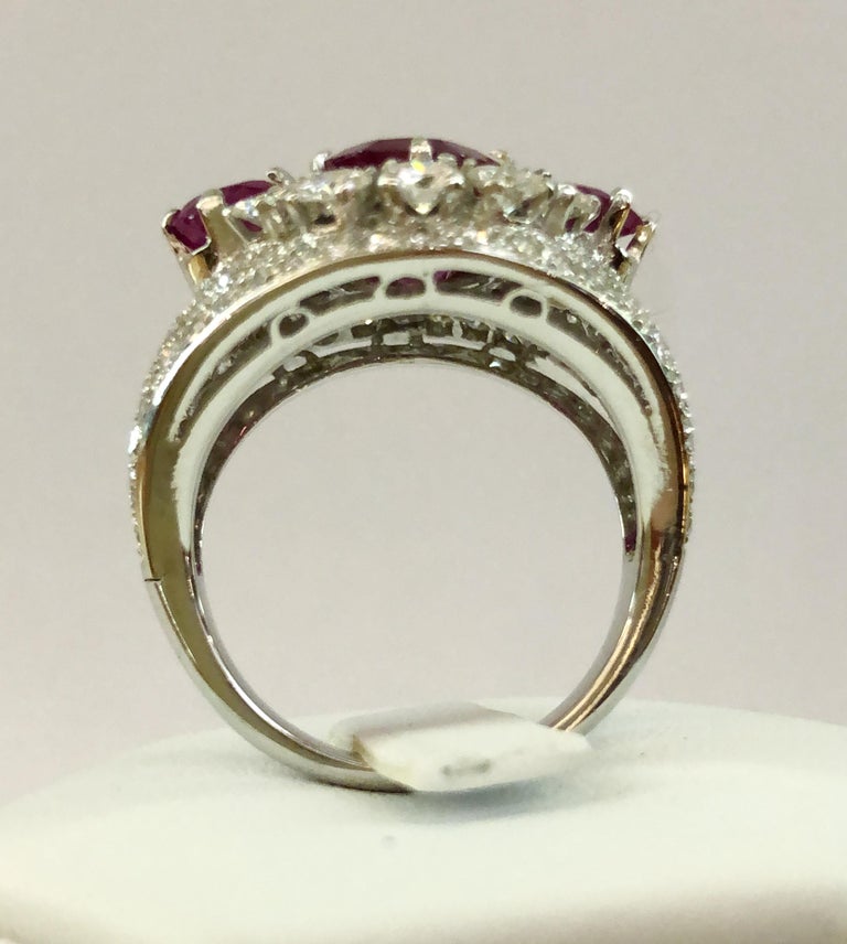 18 Karat White Gold Ruby and Diamond Ring For Sale at 1stDibs