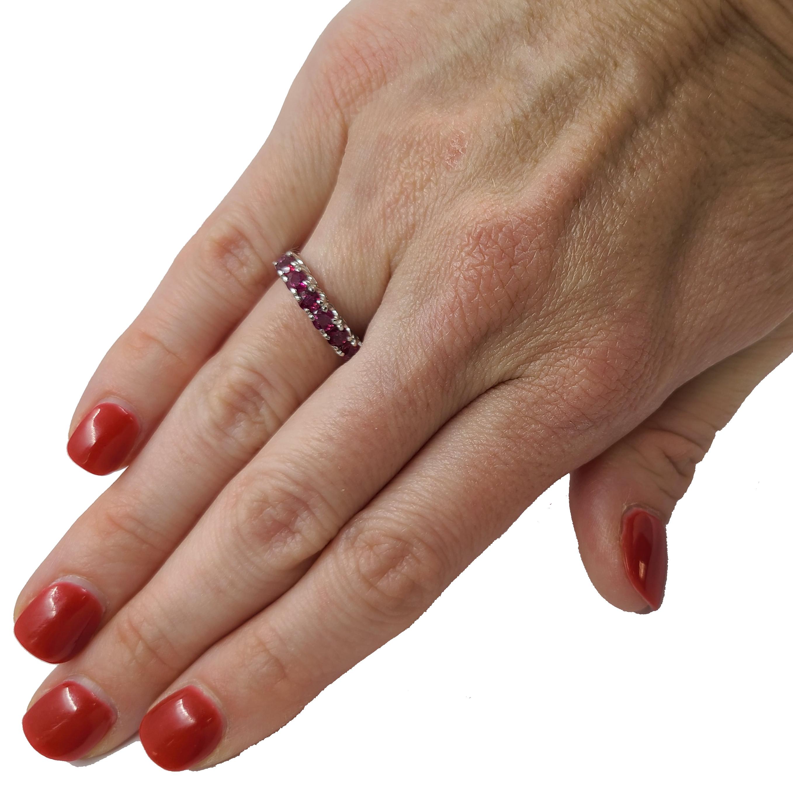 18 Karat White Gold Ruby Band Ring at 1stDibs