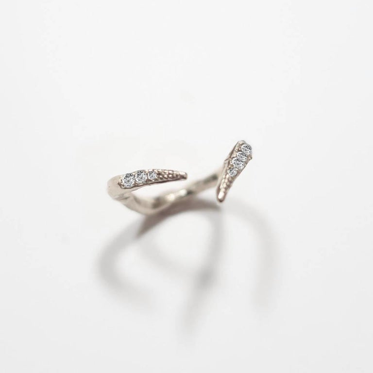 18 Karat White Gold Split Ring Band with Diamonds at 1stDibs