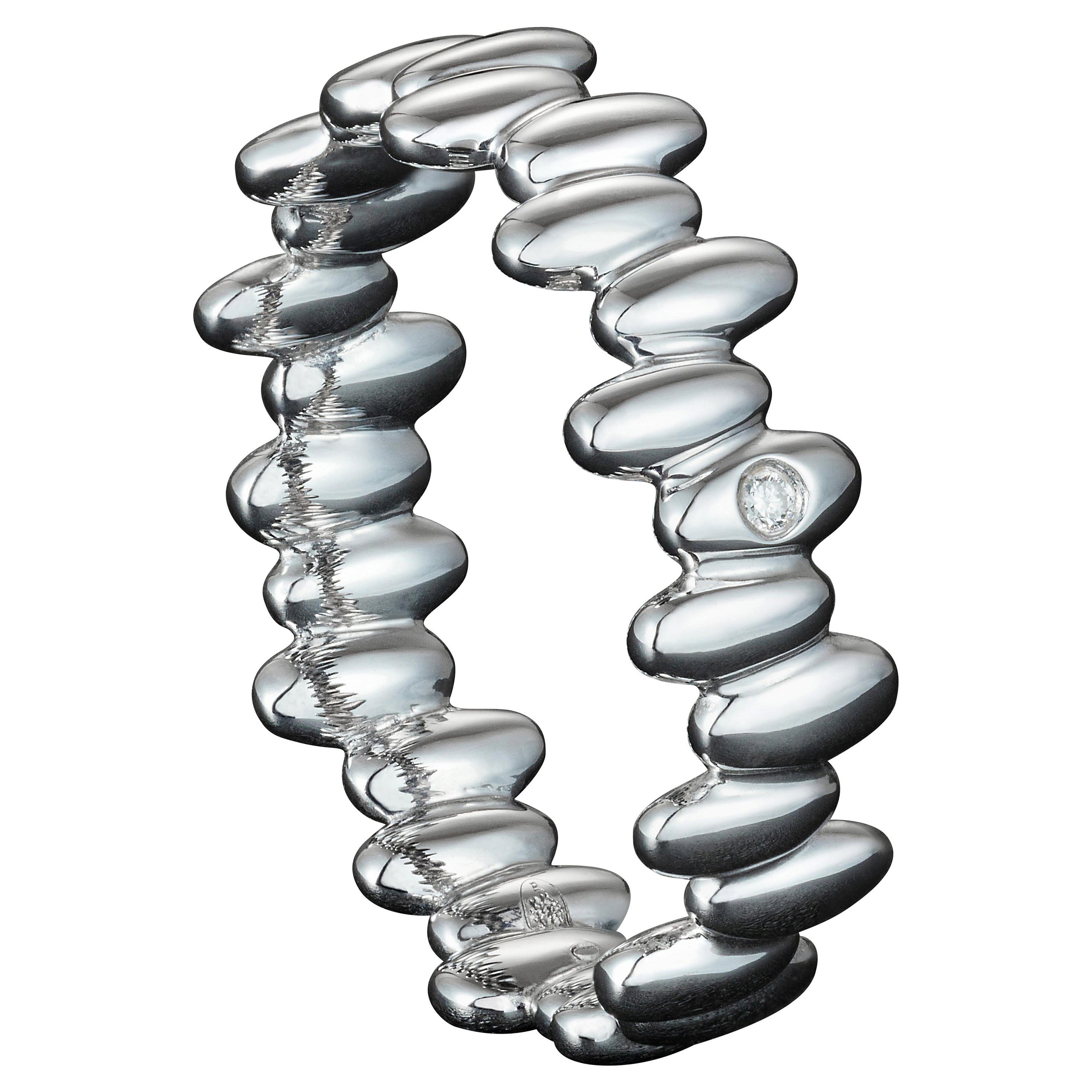 18 Karat White Gold Stacking Ring with Diamond For Sale at 1stDibs