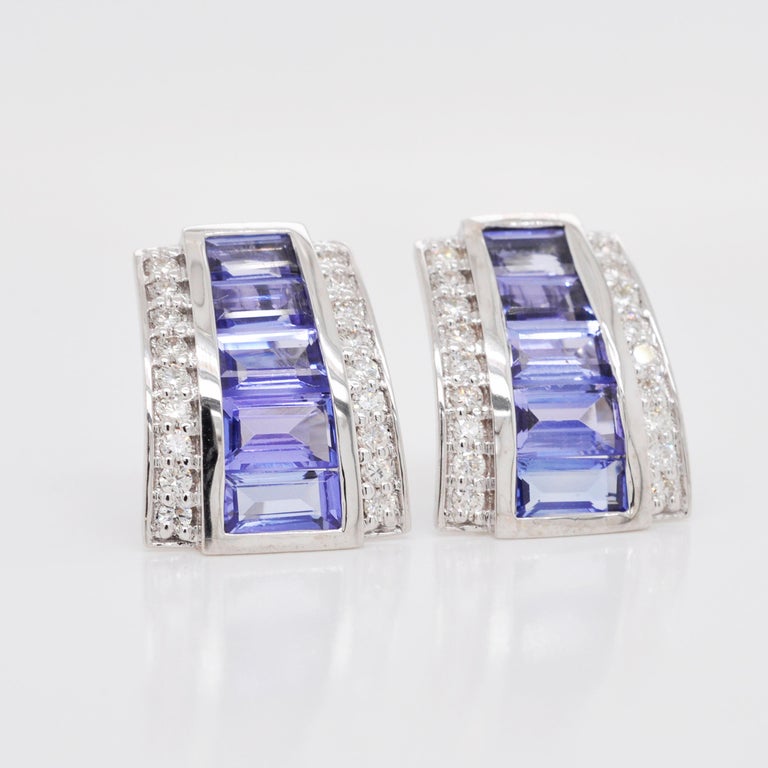 18 Karat White Gold Tanzanite Baguette Diamond Contemporary Pendant ...
