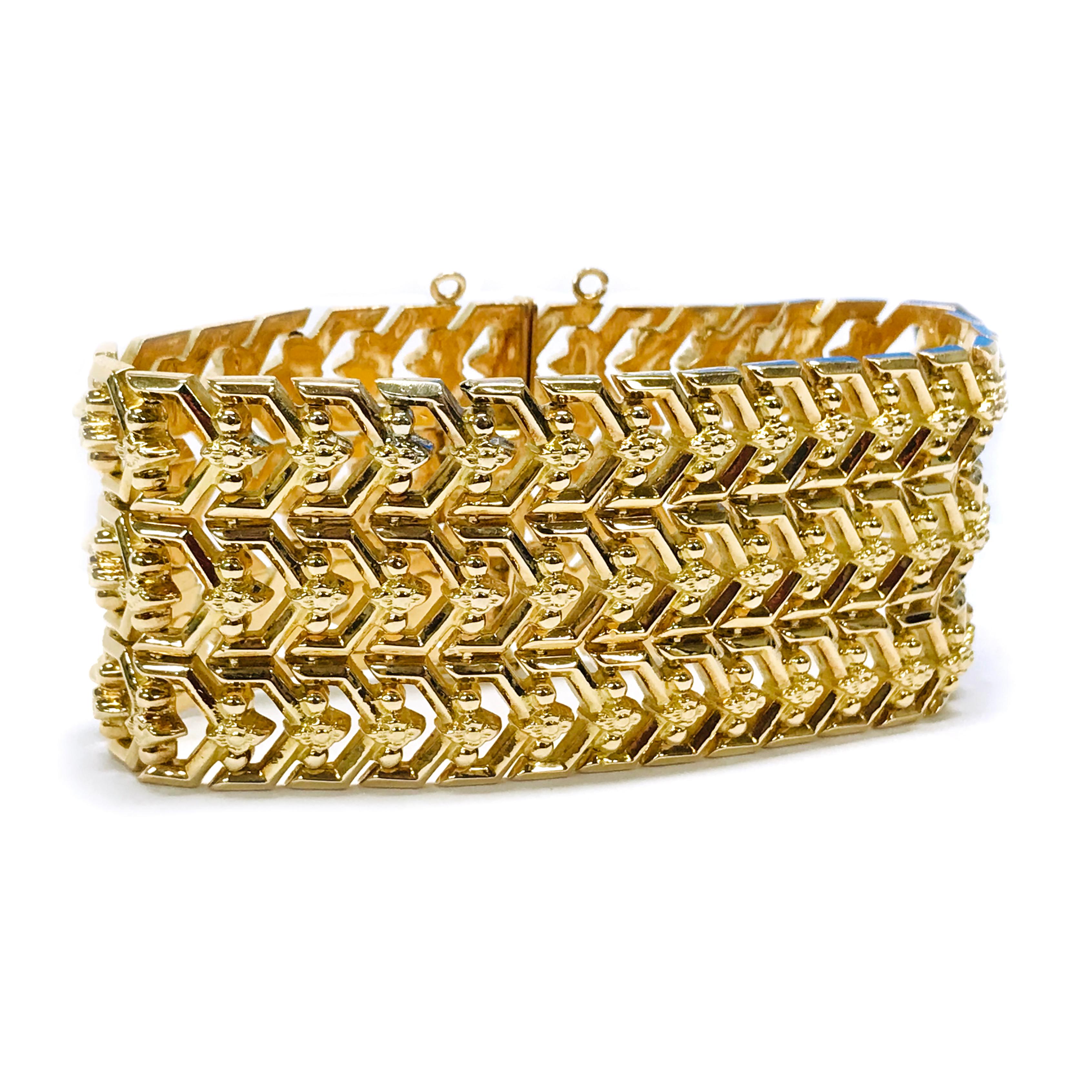 18 Karat Wide Chevron Link Bracelet For Sale at 1stDibs | thick chevron ...