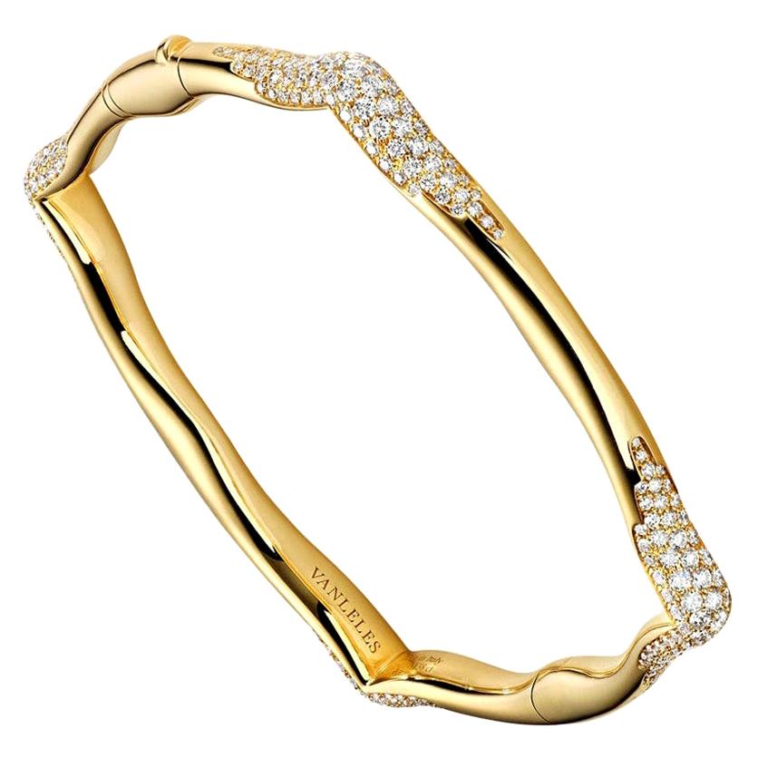 18 Karat Yellow Gold and 24.43 Diamond Bangle For Sale at 1stDibs