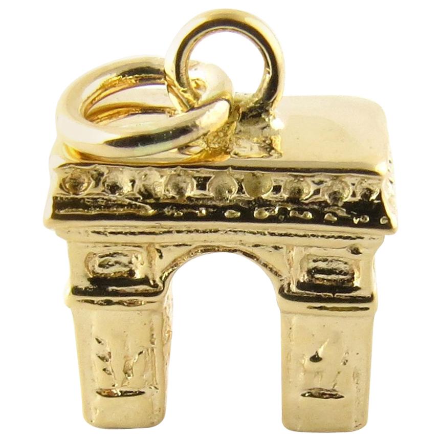 18 Karat Yellow Gold Arc de Triomphe Charm at 1stDibs