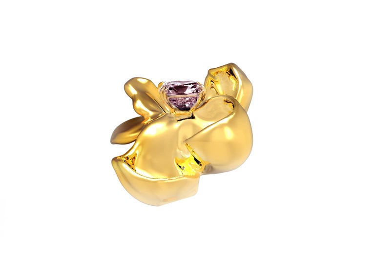 18 Karat Yellow Gold Contemporary Magnolia Pendant Necklace with Berry ...