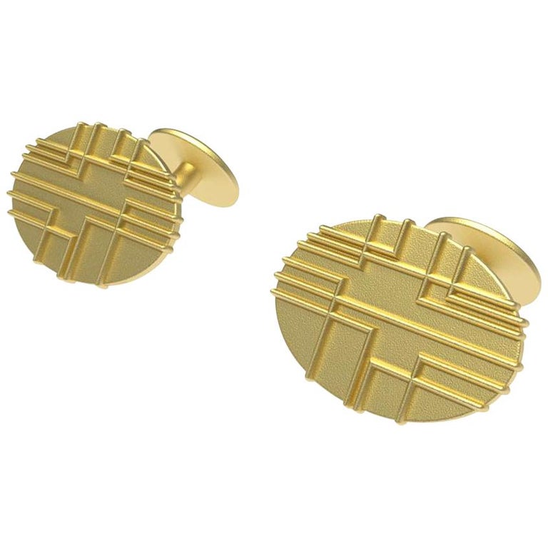 18 Karat Yellow Gold Cufflinks For Sale at 1stDibs