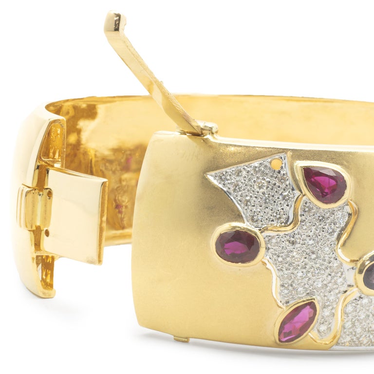 18 Karat Yellow Gold Diamond and Ruby Wide Bangle Bracelet For Sale at 1stDibs