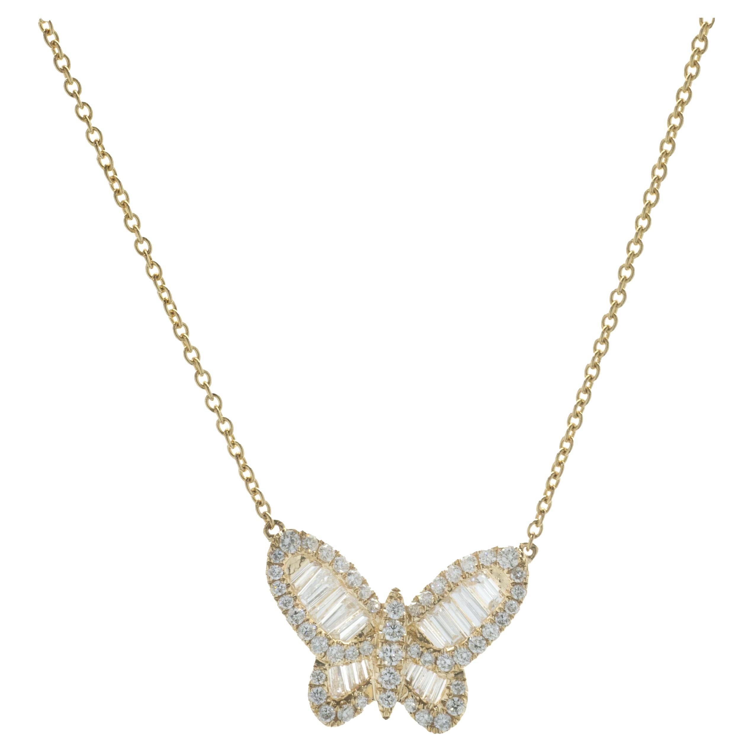 Yellow Gold Butterfly Necklace with Pave Diamonds For Sale at 1stDibs