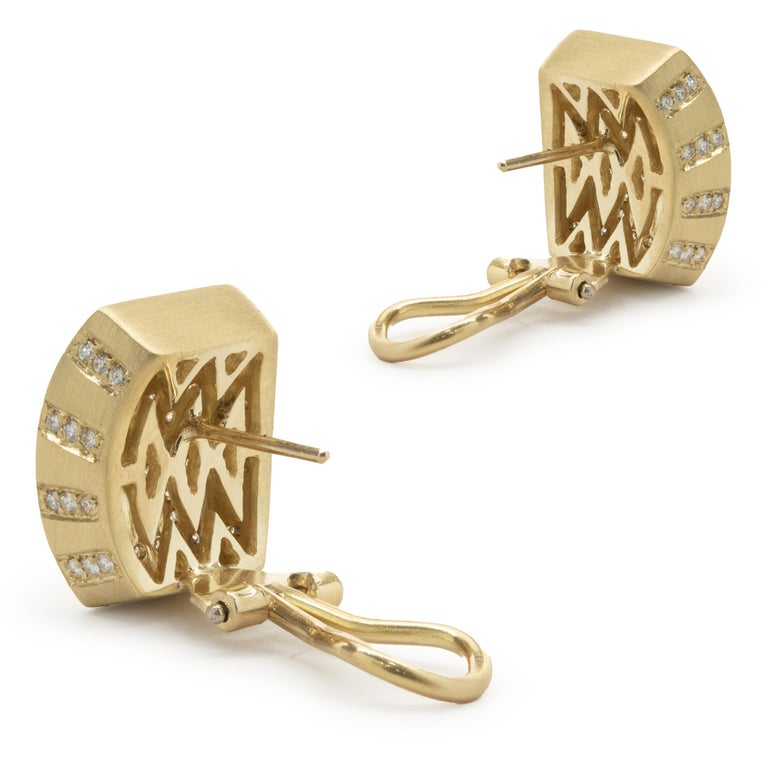 18 Karat Yellow Gold Diamond Crosshatch Earrings For Sale at 1stDibs