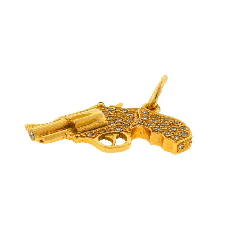 18 Karat Yellow Gold Diamond Gun Revolver Pendant 1.12 Carat For Sale ...