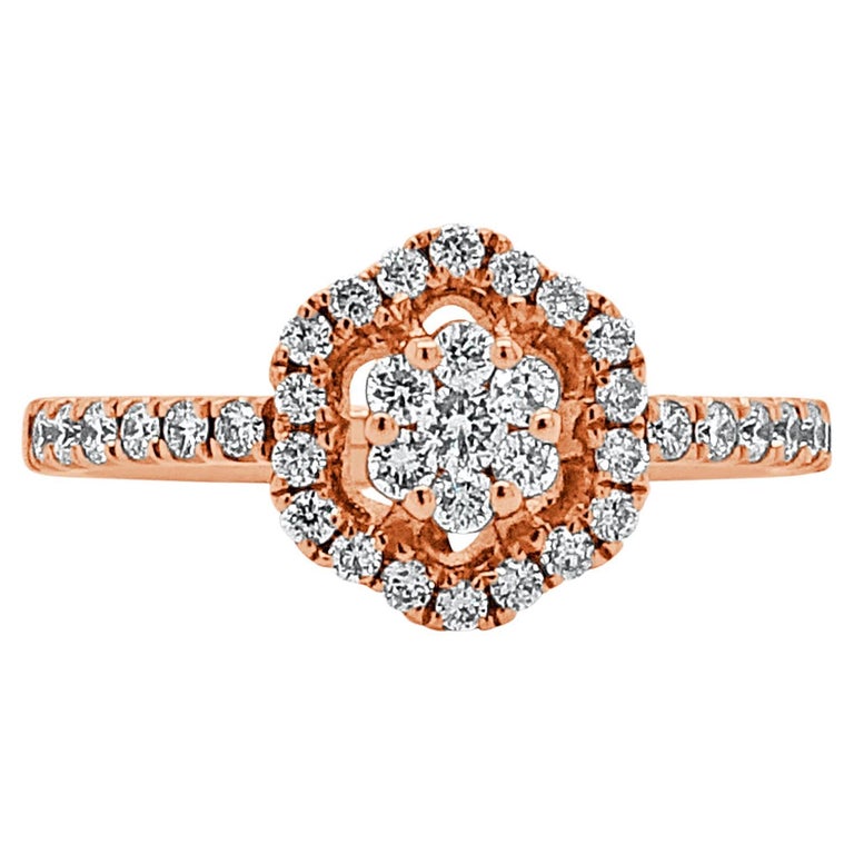 18 Karat Yellow Gold Diamond Halo Ring For Sale at 1stDibs