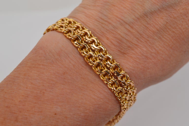 18 Karat Yellow Gold Double Link Twin Chain Bracelet w Large Box Clasp ...