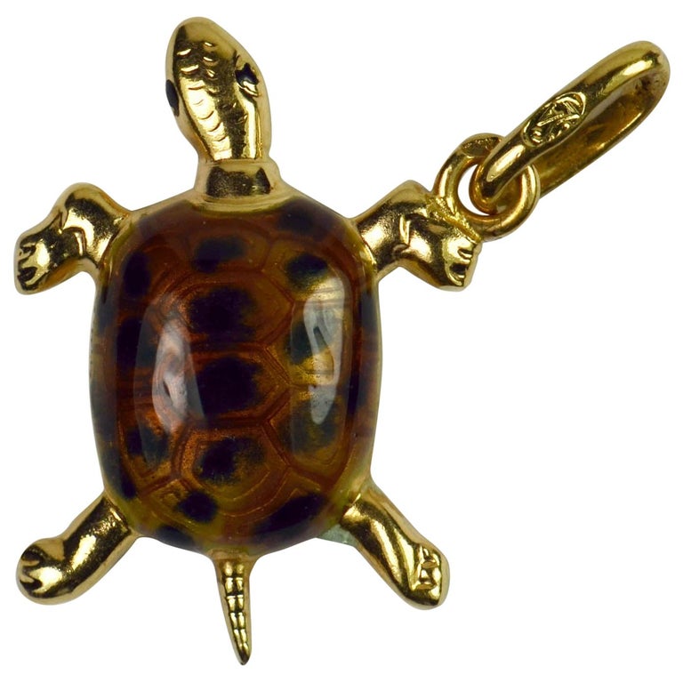 18 Karat Yellow Gold Enamel Turtle Tortoise Charm Pendant at 1stDibs