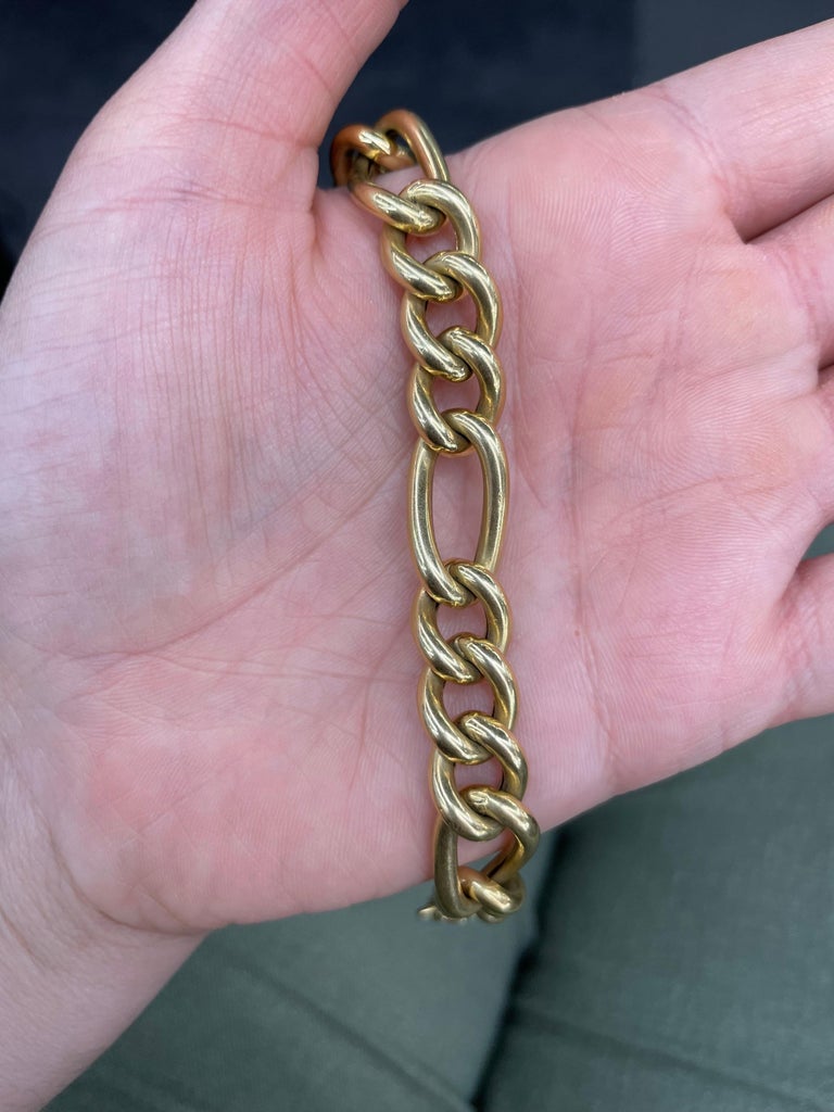 18 Karat Yellow Gold Figaro Link Bracelet 27.1 Grams For Sale at 1stDibs