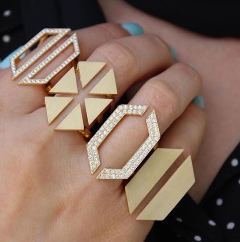 18 Karat Yellow Gold Floating Triangle Geometric Ring For Sale (Free ...