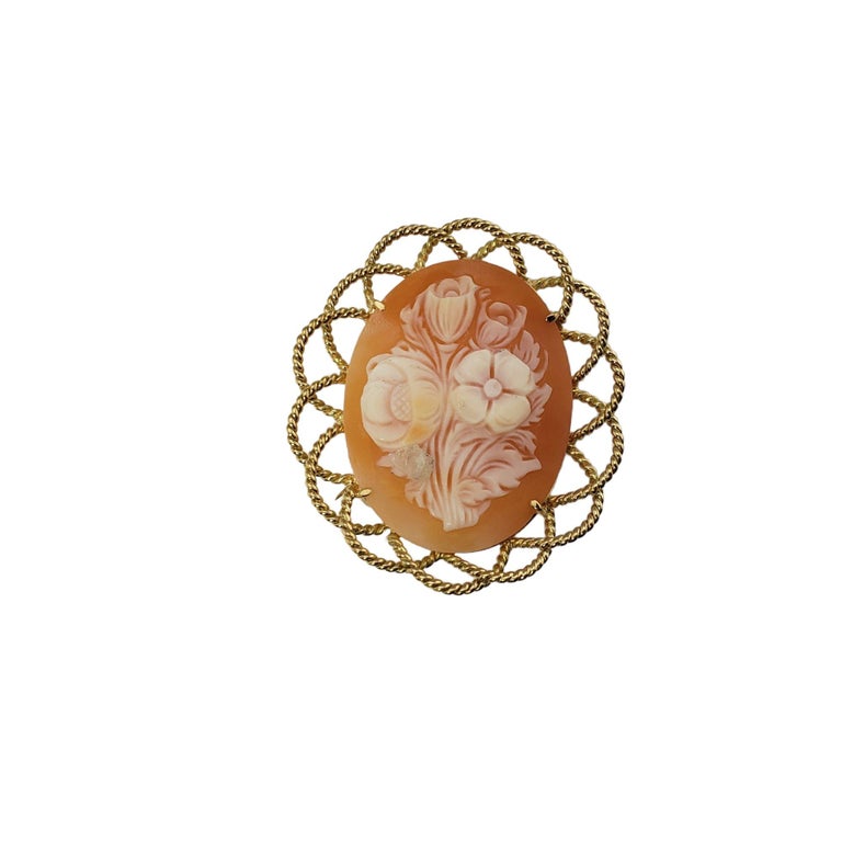 18 Karat Yellow Gold Floral Cameo Brooch/Pin For Sale at 1stDibs
