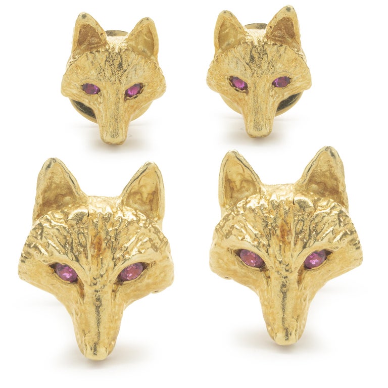 18 Karat Yellow Gold Fox Cufflinks and Matching Shirt Studs For Sale at ...