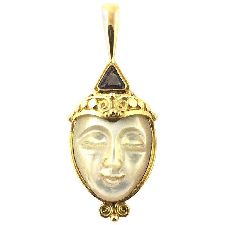 18 Karat Yellow Gold Goddess Pendant at 1stDibs