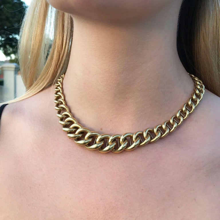 18 Karat Yellow Gold Italian Graduated Curb Link Chain Necklace at ...