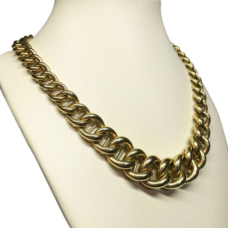 18 Karat Yellow Gold Italian Graduated Curb Link Chain Necklace at ...