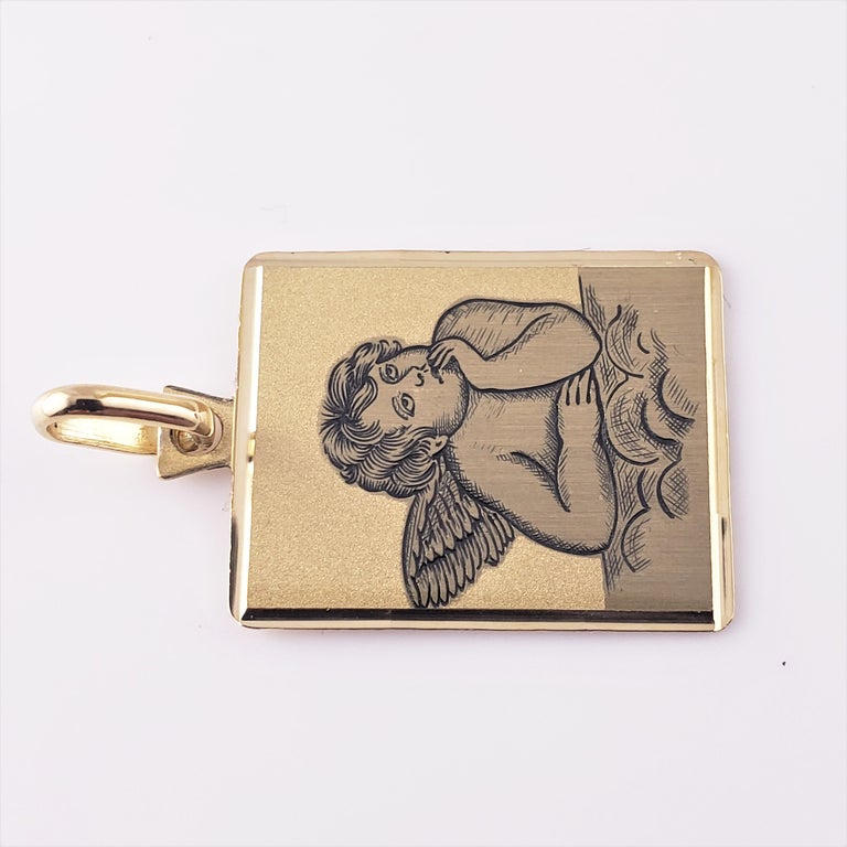 18 Karat Yellow Gold Guardian Angel Pendant For Sale at 1stDibs