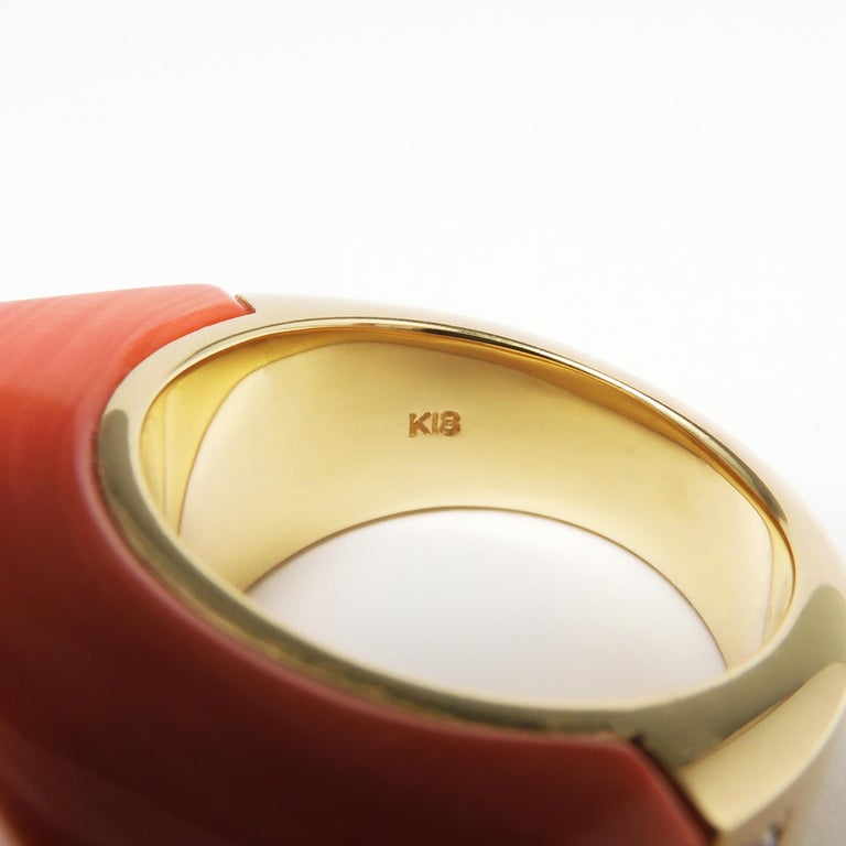 18 Karat Yellow Gold Japanese Momoiro Sango Coral Ring with Diamonds ...