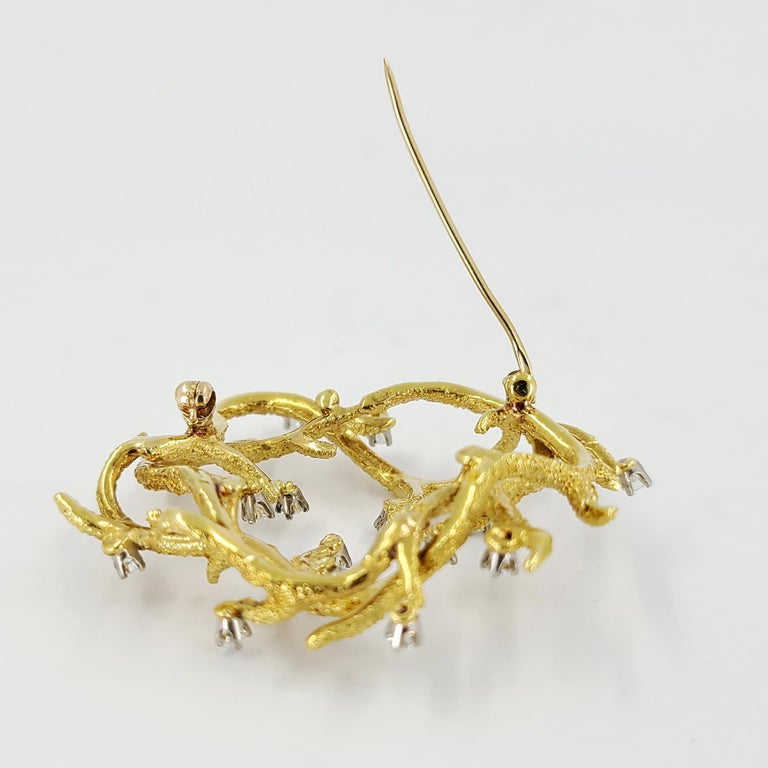 18 Karat Yellow Gold La Triomphe Antler Wreath Diamond Pin at 1stDibs