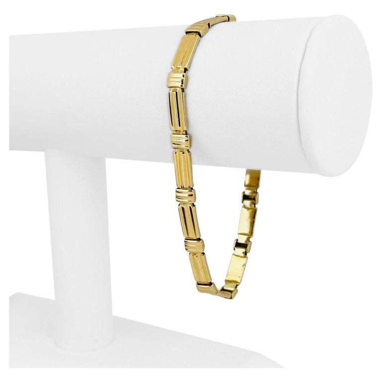 18 Karat Yellow Gold Ladies Fancy Link Bracelet, Italy For Sale at 1stDibs