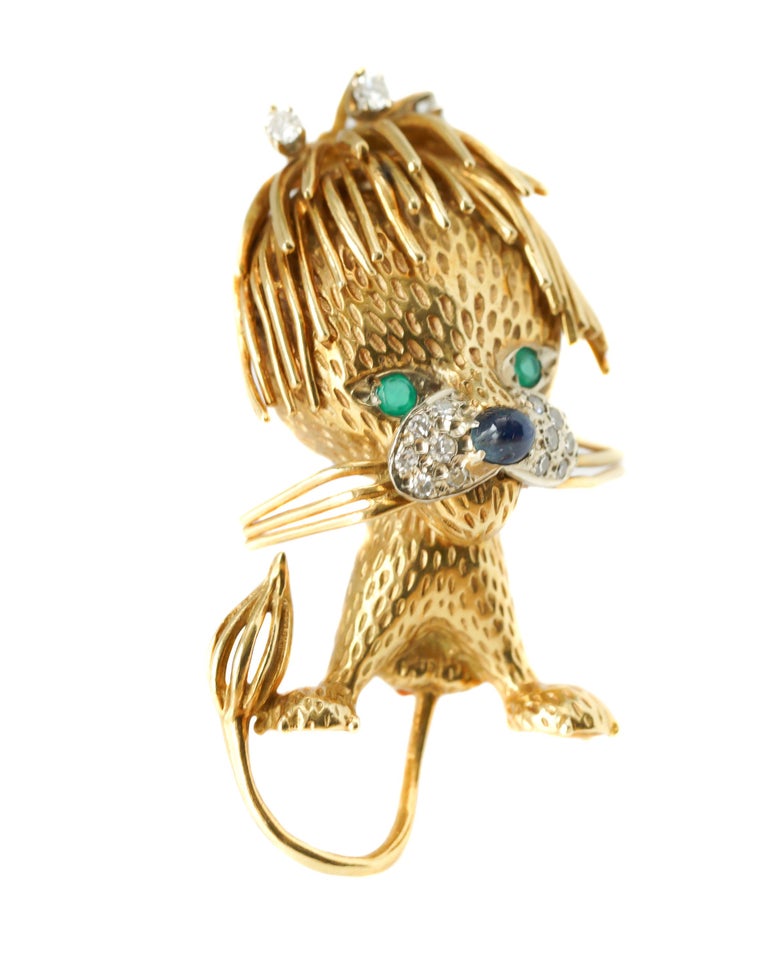 18 Karat Yellow Gold Lion Brooch with Diamonds, Emeralds and Sapphires ...